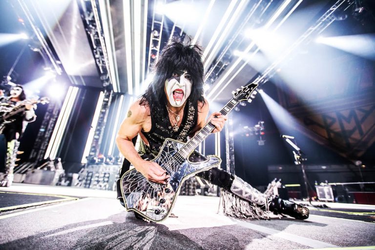 HTBARP 10 Javier Bragado: Being A Pro Heavy Metal Photographer – How To ...