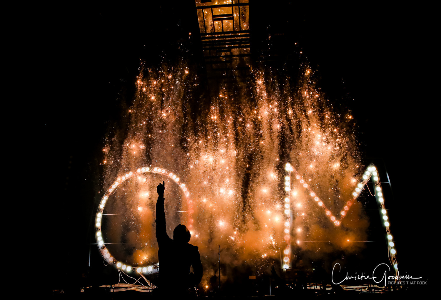 Rockstar Thursday: Christie Goodwin – How To Become A Rockstar Photographer